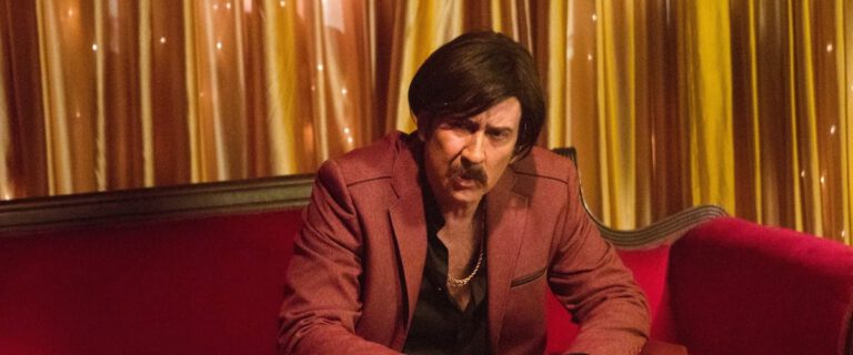 Arsenal movie review & film summary (2017) | Roger Ebert