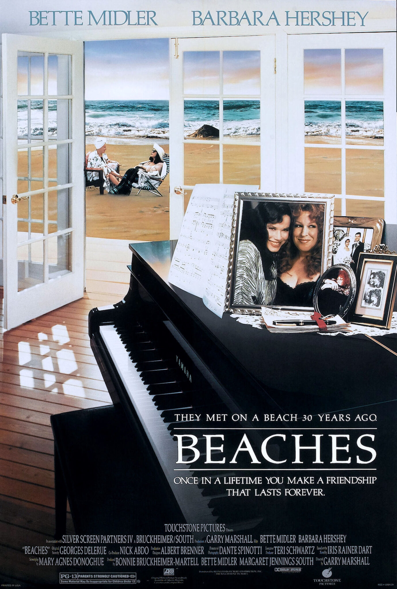 Beaches movie review & film summary (1989) | Roger Ebert