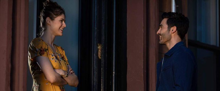 Can You Keep a Secret? movie review (2019) | Roger Ebert