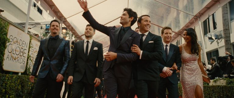 Entourage movie review & film summary (2015) | Roger Ebert