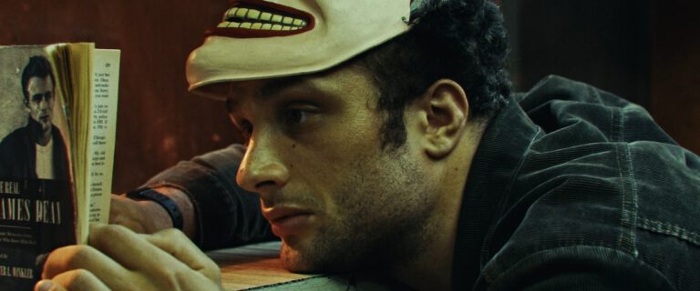 Funny Face movie review & film summary (2021) | Roger Ebert