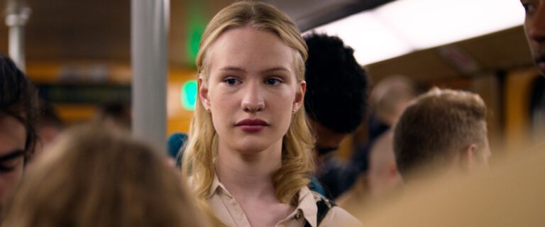 Girl movie review & film summary (2019) | Roger Ebert