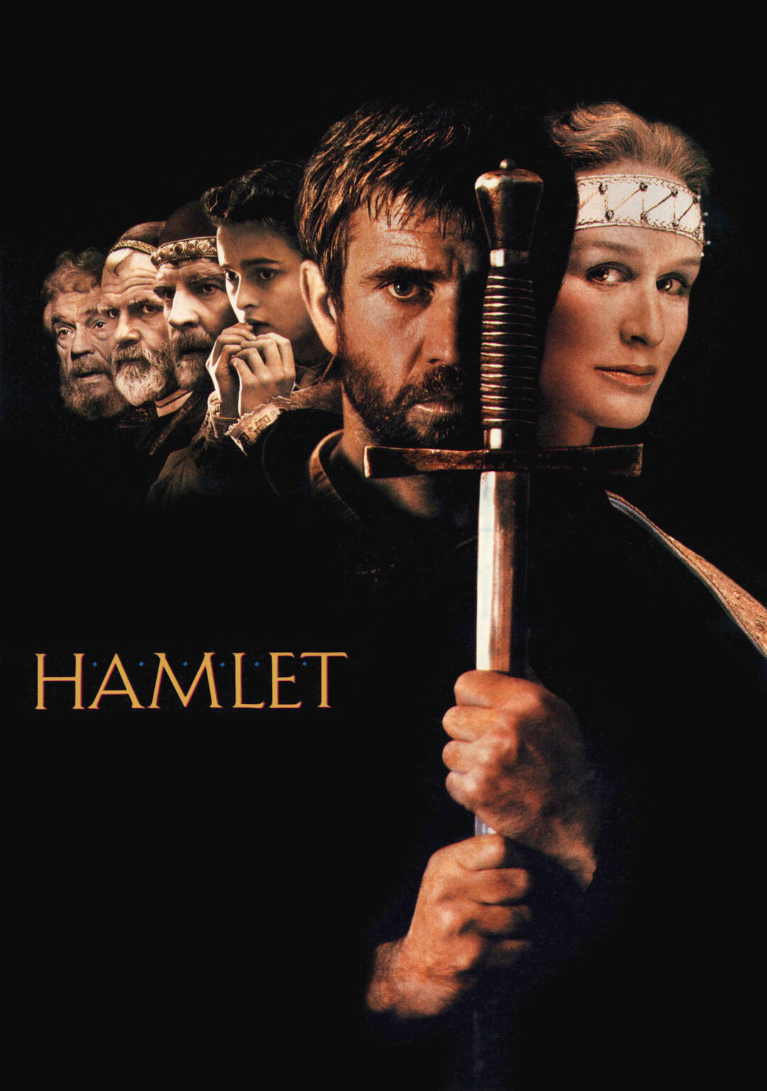 Hamlet movie review & film summary (1991) | Roger Ebert