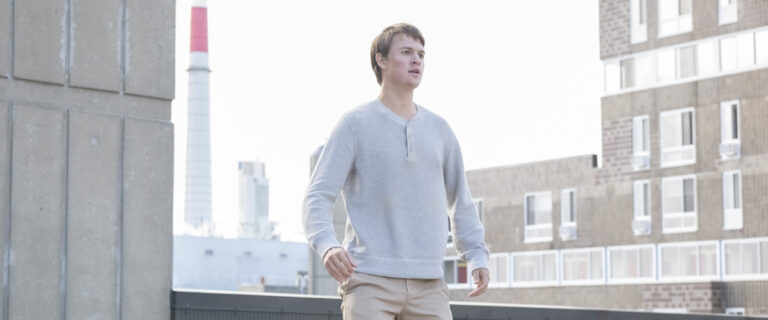 Jonathan movie review & film summary (2018) | Roger Ebert