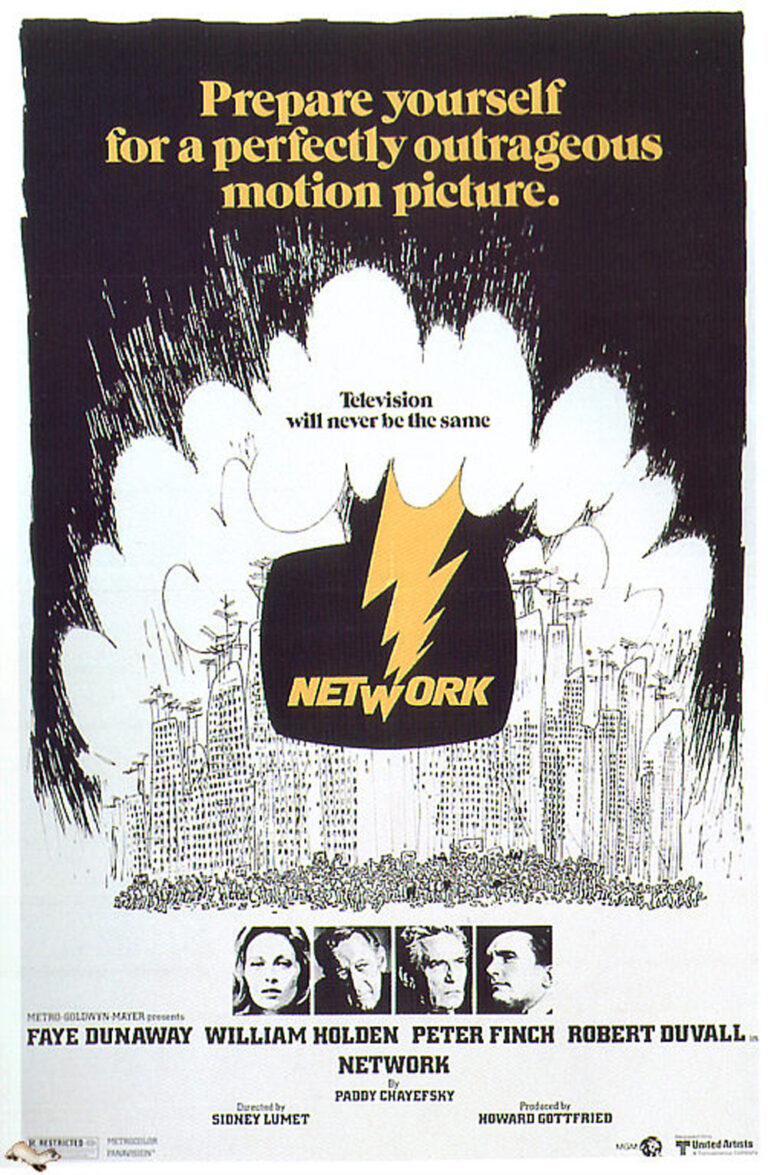 Network movie review & film summary (1976) | Roger Ebert
