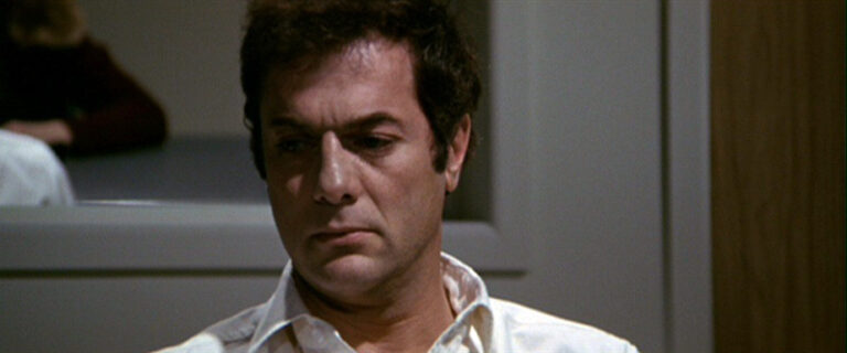 The Boston Strangler movie review (1968) | Roger Ebert