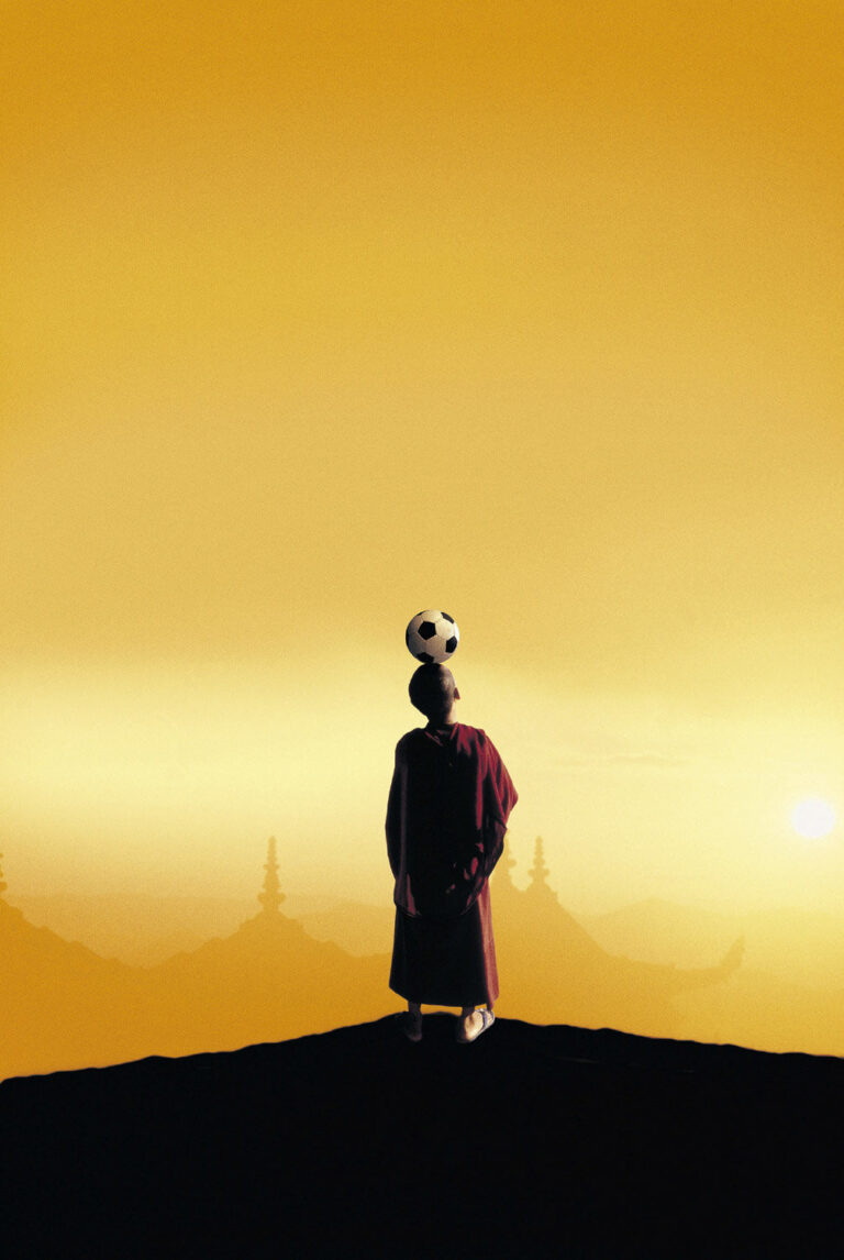 The Cup movie review & film summary (2000) | Roger Ebert