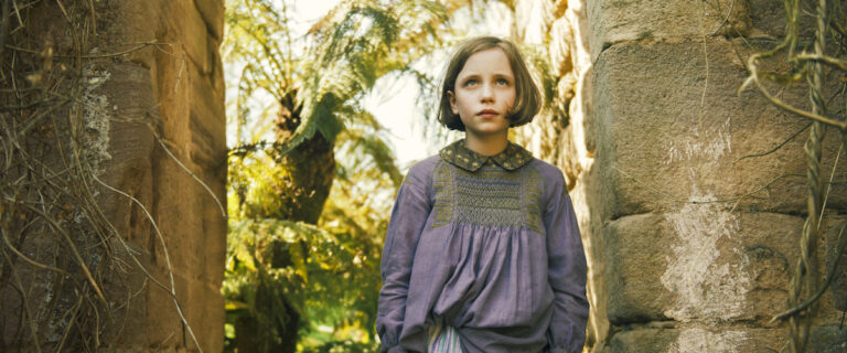 The Secret Garden movie review (2020) | Roger Ebert