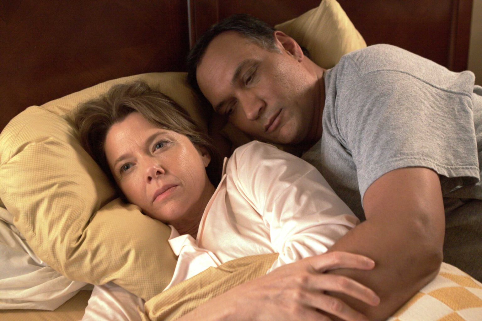 Women without children movie review (2010) | Roger Ebert