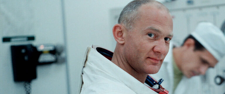 Apollo 11 movie review & film summary (2019) | Roger Ebert