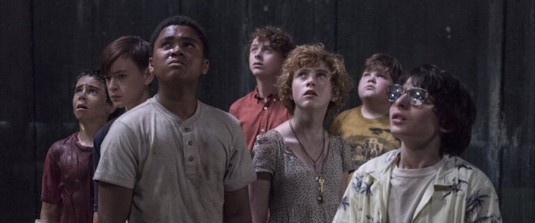 It movie review & film summary