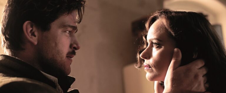 Phoenix movie review & film summary (2015) | Roger Ebert