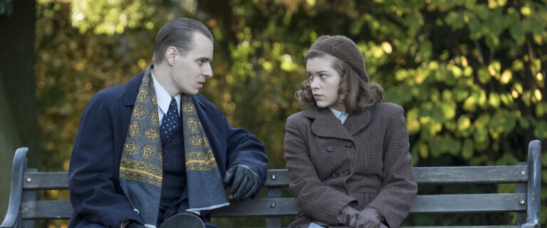 Red Joan movie review & film summary (2019) | Roger Ebert