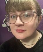 Green Night movie review & film summary (2024) | Roger Ebert