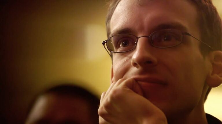 Fantastic Fungi movie review & film summary (2019) | Roger Ebert