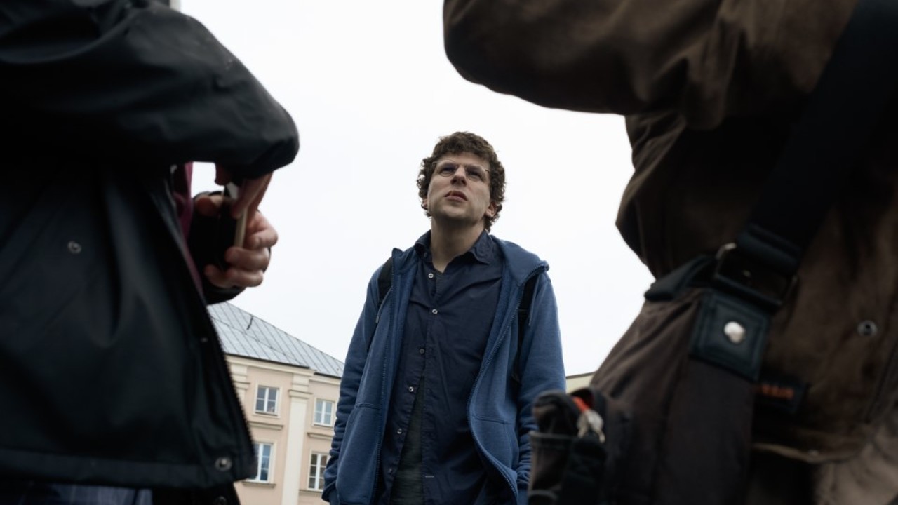 Time Moves On: Jesse Eisenberg on "A Real Pain" | Interviews | Roger Ebert