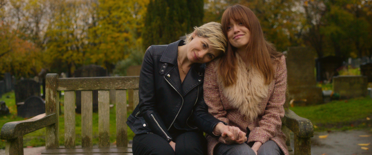 Toxic Town movie review & film summary (2025) | Roger Ebert