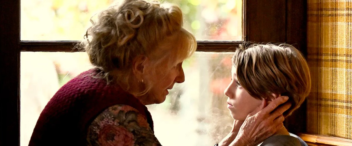 When Fall is Coming movie review (2025) | Roger Ebert