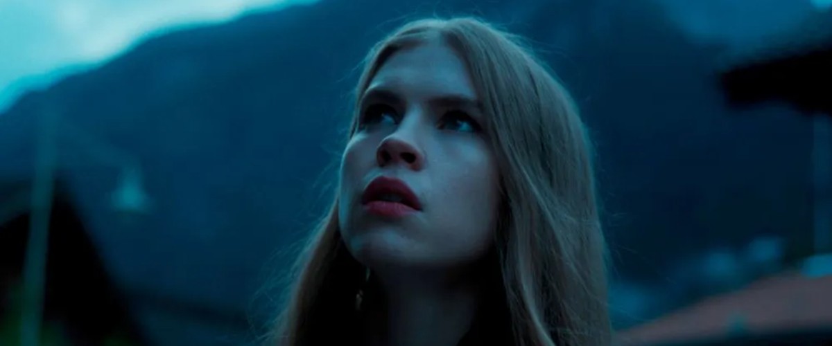 Sew Torn movie review & film summary (2025) | Roger Ebert