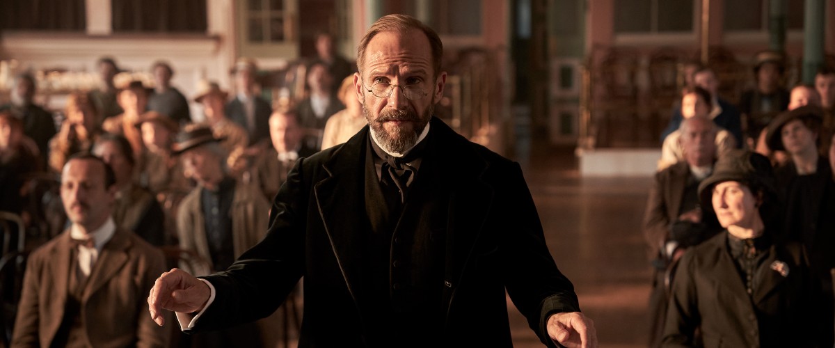 The Choral movie review & film summary (2025) | Roger Ebert