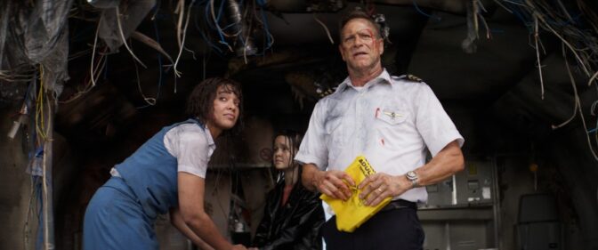 Deep Water review: Aaron Eckhart fights off sharks in shallow plane ...